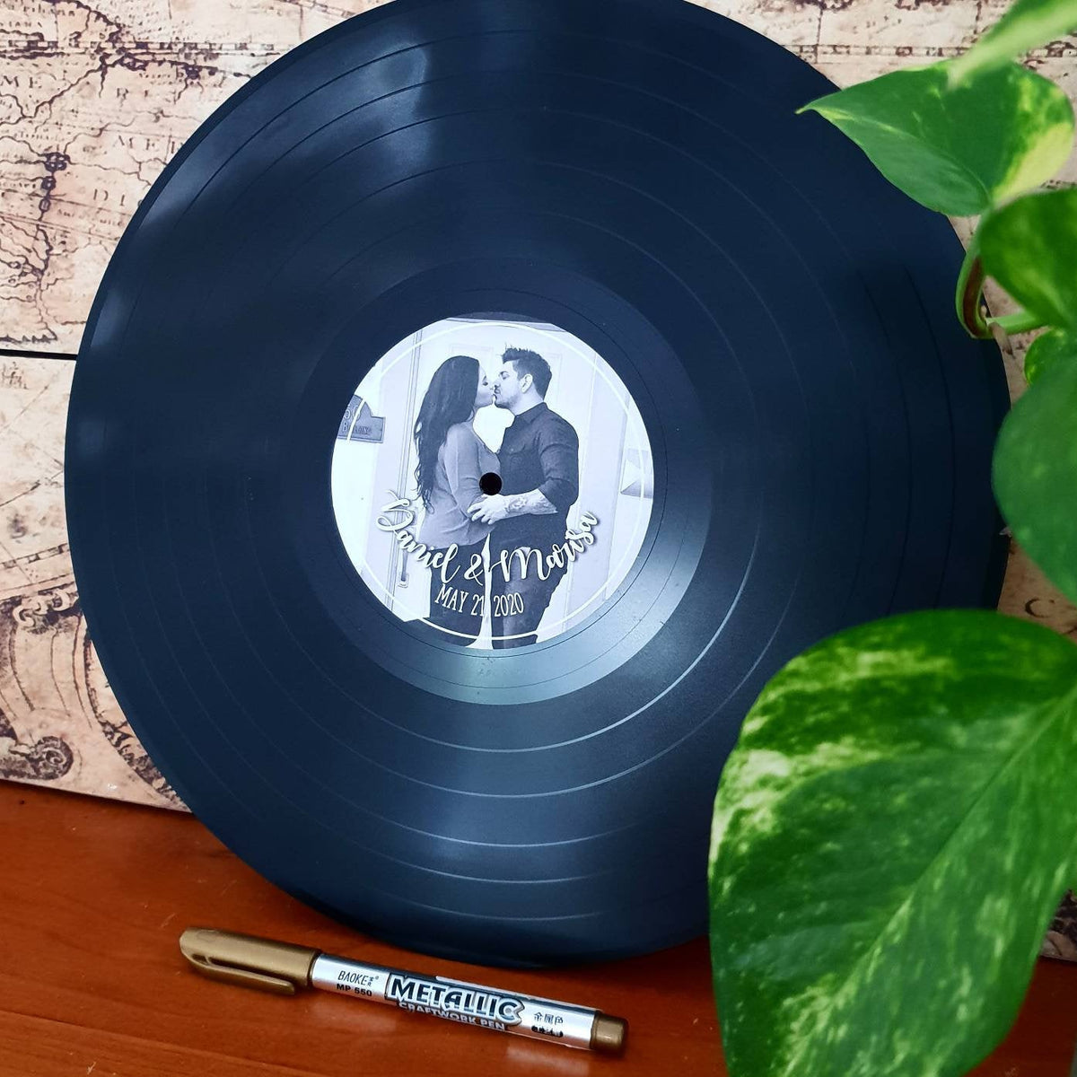 Custom Label on Vinyl Signing Record - Write messages for special occa ...